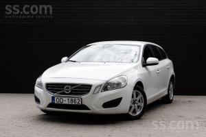 Белый Вольво B60 2013 в Рига, объемом двигателя 1.60 л и пробегом 377 тыс. км за 4990 €, фото  на AUTOMOTO.COM.LV