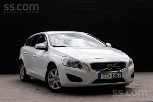 Белый Вольво B60 2013 в Рига, объемом двигателя 1.60 л и пробегом 377 тыс. км за 4990 €, фото 3 на AUTOMOTO.COM.LV