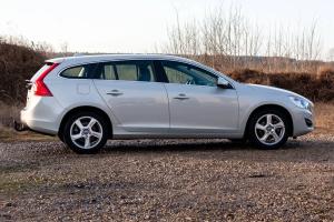 Белый Вольво B60 2013 в Рига, объемом двигателя 1.60 л и пробегом 135 тыс. км за 7995 €, фото 8 на AUTOMOTO.COM.LV