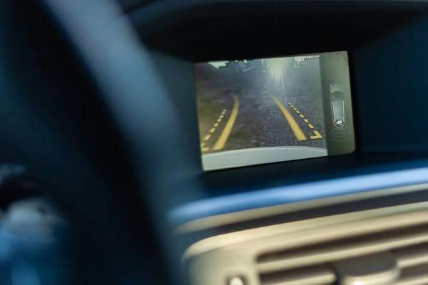 Balts Volvo V60 2013 Rīga, ar dzinēja tilpumu 1.60 L un nobraukumu 135 tūkst. km par 7995 €, foto 9 vietnē AUTOMOTO.COM.LV
