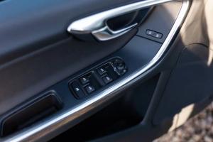 Белый Вольво B60 2013 в Рига, объемом двигателя 1.60 л и пробегом 135 тыс. км за 7995 €, фото 20 на AUTOMOTO.COM.LV