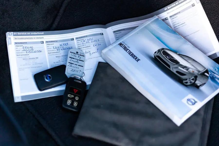 Белый Вольво B60 2013 в Рига, объемом двигателя 1.60 л и пробегом 135 тыс. км за 7995 €, фото 31 на AUTOMOTO.COM.LV