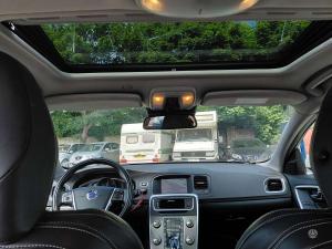 Balts Volvo V60 2013 Klaipėda, ar dzinēja tilpumu 2.40 L un nobraukumu 318 tūkst. km par 6950 €, foto 31 vietnē AUTOMOTO.COM.LV