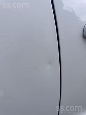 Balts Volvo V60 2013 Aizkraukle, ar dzinēja tilpumu 2.40 L un nobraukumu 250 tūkst. km par 7250 €, foto 6 vietnē AUTOMOTO.COM.LV