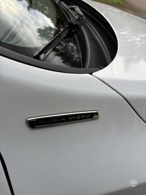 White Volvo V60 2013 in Vilnius, with an engine capacity of 2.40 L and mileage of 254 thousand km for 7600 €, photo 10 on AUTOMOTO.COM.LV