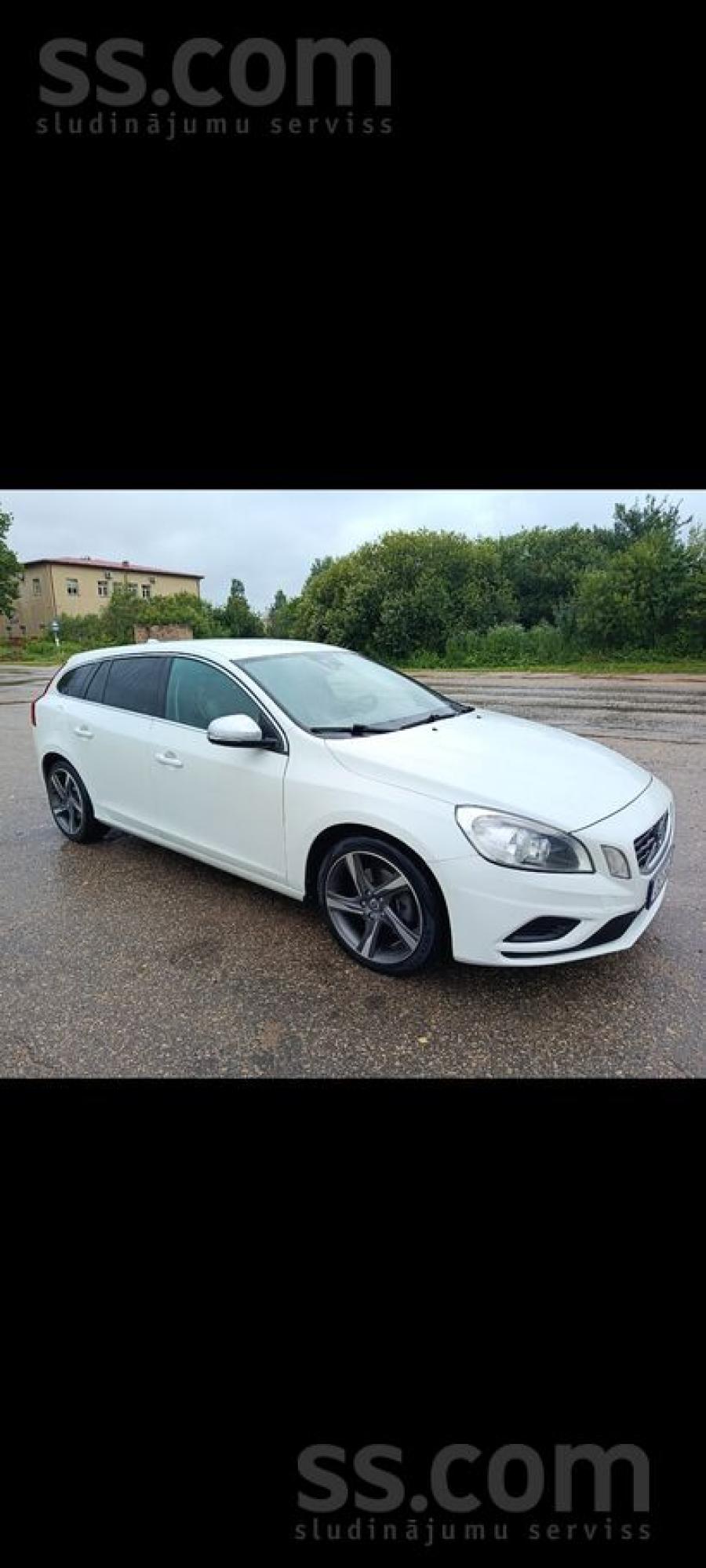 Balts Volvo V60 2013 Jēkabpils, ar dzinēja tilpumu 2.00 L un nobraukumu 320 tūkst. km par 5200 €, foto 3 vietnē AUTOMOTO.COM.LV