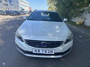 Balts Volvo V60 2013 Viļņa, ar dzinēja tilpumu 1.56 L un nobraukumu 242 tūkst. km par 6900 €, foto 3 vietnē AUTOMOTO.COM.LV