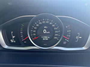 Balts Volvo V60 2013 Viļņa, ar dzinēja tilpumu 1.56 L un nobraukumu 242 tūkst. km par 6900 €, foto 15 vietnē AUTOMOTO.COM.LV