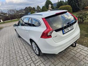 Balts Volvo V60 2014 Kauņa, ar dzinēja tilpumu 1.97 L un nobraukumu 271 tūkst. km par 6150 €, foto 16 vietnē AUTOMOTO.COM.LV