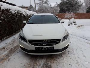 Balts Volvo V60 2014 Šauļi, ar dzinēja tilpumu 1.98 L un nobraukumu 222 tūkst. km par 7000 €, foto 2 vietnē AUTOMOTO.COM.LV