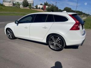 White Volvo V60 2014 in Kaunas, with an engine capacity of 1.96 L and mileage of 268 thousand km for 6950 €, photo 15 on AUTOMOTO.COM.LV