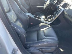 White Volvo V60 2014 in Kaunas, with an engine capacity of 1.96 L and mileage of 268 thousand km for 6950 €, photo 27 on AUTOMOTO.COM.LV