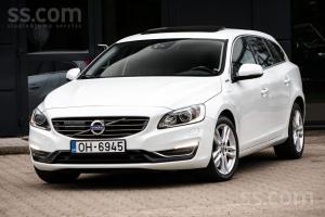 White Volvo V60 2014 in Jelgava, with an engine capacity of 2.40 L and mileage of 0 thousand km for 9190 €, photo  on AUTOMOTO.COM.LV