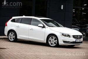 Balts Volvo V60 2014 Jelgava, ar dzinēja tilpumu 2.40 L un nobraukumu 0 tūkst. km par 9190 €, foto 8 vietnē AUTOMOTO.COM.LV