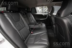 Balts Volvo V60 2014 Jelgava, ar dzinēja tilpumu 2.40 L un nobraukumu 0 tūkst. km par 9190 €, foto 20 vietnē AUTOMOTO.COM.LV