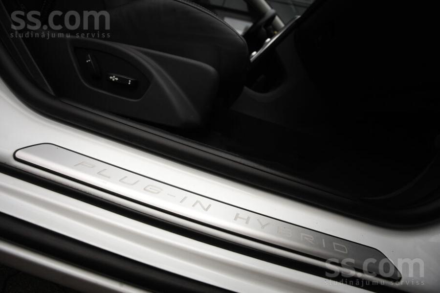 Balts Volvo V60 2014 Jelgava, ar dzinēja tilpumu 2.40 L un nobraukumu 0 tūkst. km par 9190 €, foto 25 vietnē AUTOMOTO.COM.LV