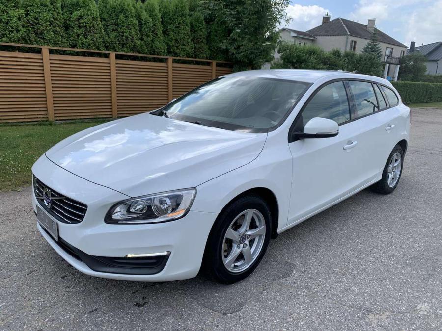 Balts Volvo V60 2014 Ukmergė, ar dzinēja tilpumu 1.56 L un nobraukumu 265 tūkst. km par 5200 €, foto 1 vietnē AUTOMOTO.COM.LV