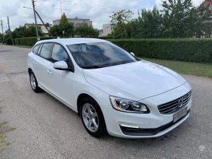 Balts Volvo V60 2014 Ukmergė, ar dzinēja tilpumu 1.56 L un nobraukumu 265 tūkst. km par 5200 €, foto 6 vietnē AUTOMOTO.COM.LV
