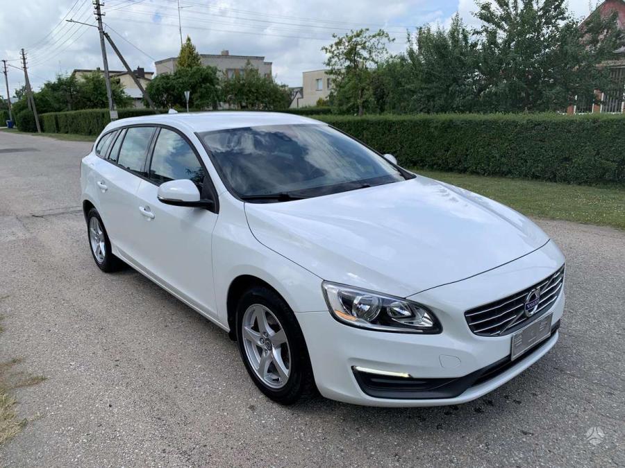 Balts Volvo V60 2014 Ukmergė, ar dzinēja tilpumu 1.56 L un nobraukumu 265 tūkst. km par 5200 €, foto 6 vietnē AUTOMOTO.COM.LV