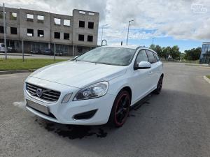Белый Вольво B60 2014 в Кретинга, объемом двигателя 2.00 л и пробегом 224 тыс. км за 4500 €, фото 17 на AUTOMOTO.COM.LV