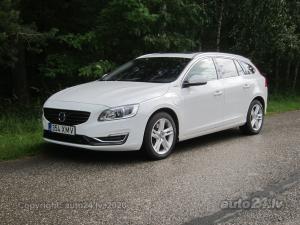 Белый Вольво B60 2014 в Тарту, объемом двигателя 2.40 л и пробегом 221 тыс. км за 8490 €, фото  на AUTOMOTO.COM.LV
