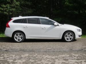 Balts Volvo V60 2014 Tartu, ar dzinēja tilpumu 2.40 L un nobraukumu 221 tūkst. km par 8490 €, foto 7 vietnē AUTOMOTO.COM.LV