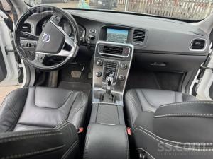 Белый Вольво B60 2014 в Рига, объемом двигателя 2.40 л и пробегом 97 тыс. км за 13700 €, фото 20 на AUTOMOTO.COM.LV