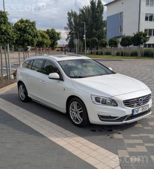 Белый Вольво B60 2014 в Елгава, объемом двигателя 2.00 л и пробегом 333 тыс. км за 7700 €, фото 1 на AUTOMOTO.COM.LV