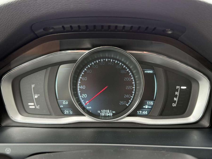 Белый Вольво B60 2014 в Каунас, объемом двигателя 2.40 л и пробегом 192 тыс. км за 7300 €, фото 26 на AUTOMOTO.COM.LV