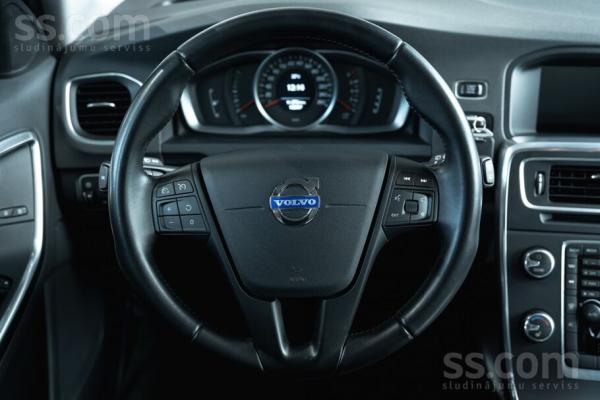 Белый Вольво B60 2014 в Рига, объемом двигателя 1.60 л и пробегом 163 тыс. км за 10900 €, фото 8 на AUTOMOTO.COM.LV