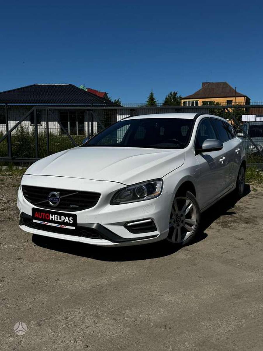 Balts Volvo V60 2014 Palanga, ar dzinēja tilpumu 1.97 L un nobraukumu 323 tūkst. km par 6450 €, foto 7 vietnē AUTOMOTO.COM.LV