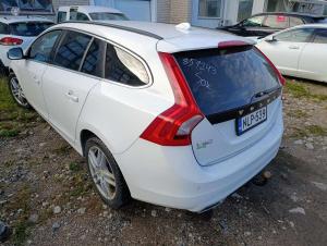 Белый Вольво B60 2014 в Утена, объемом двигателя 2.40 л и пробегом 260 тыс. км за 5600 €, фото 6 на AUTOMOTO.COM.LV