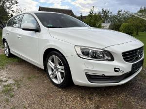 Balts Volvo V60 2014 Ignalina, ar dzinēja tilpumu 1.98 L un nobraukumu 196 tūkst. km par 4750 €, foto 5 vietnē AUTOMOTO.COM.LV