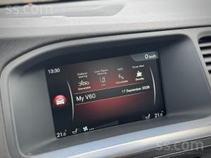Balts Volvo V60 2014 Jelgava, ar dzinēja tilpumu 2.40 L un nobraukumu 223 tūkst. km par 9300 €, foto 19 vietnē AUTOMOTO.COM.LV