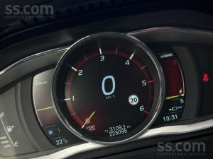 Balts Volvo V60 2014 Jelgava, ar dzinēja tilpumu 2.40 L un nobraukumu 223 tūkst. km par 9300 €, foto 25 vietnē AUTOMOTO.COM.LV