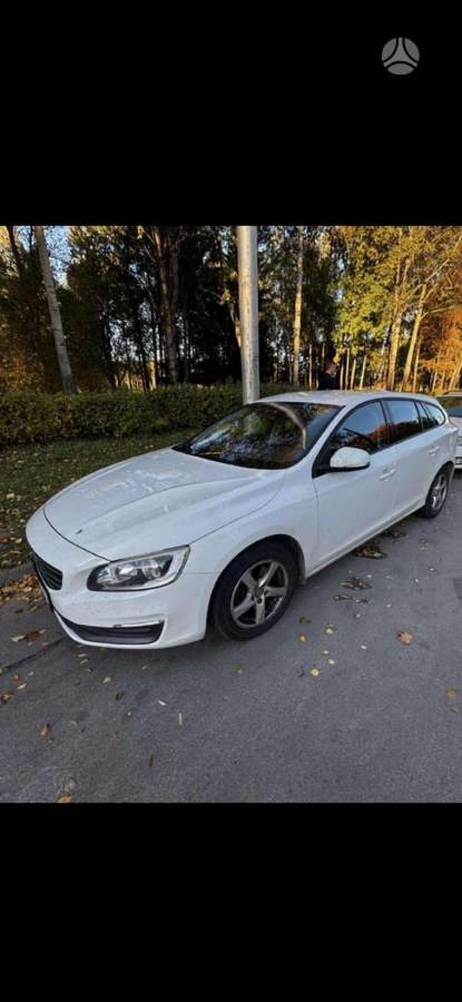 Balts Volvo V60 2015 Klaipėda, ar dzinēja tilpumu 1.56 L un nobraukumu 335 tūkst. km par 3400 €, foto 1 vietnē AUTOMOTO.COM.LV