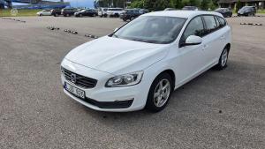 Белый Вольво B60 2015 в Вильнюс, объемом двигателя 1.98 л и пробегом 253 тыс. км за 7200 €, фото 10 на AUTOMOTO.COM.LV