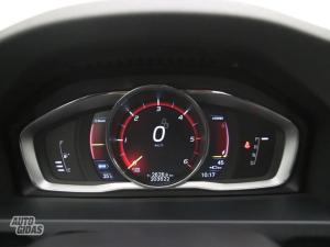 Белый Вольво B60 2015 в Вильнюс, объемом двигателя 2.40 л и пробегом 204 тыс. км за 9999 €, фото 20 на AUTOMOTO.COM.LV