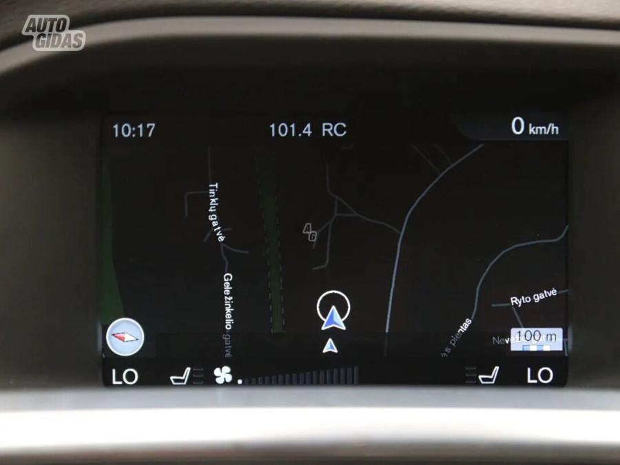 Белый Вольво B60 2015 в Вильнюс, объемом двигателя 2.40 л и пробегом 204 тыс. км за 9999 €, фото 25 на AUTOMOTO.COM.LV