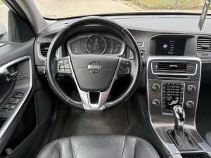 Balts Volvo V60 2015 Kauņa, ar dzinēja tilpumu 1.97 L un nobraukumu 230 tūkst. km par 6500 €, foto 13 vietnē AUTOMOTO.COM.LV
