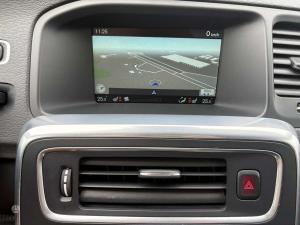 Balts Volvo V60 2015 Kauņa, ar dzinēja tilpumu 1.97 L un nobraukumu 230 tūkst. km par 6500 €, foto 14 vietnē AUTOMOTO.COM.LV