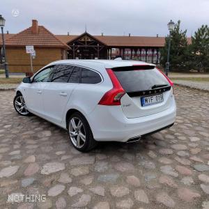 Белый Вольво B60 2015 в Паневежис, объемом двигателя 1.97 л и пробегом 360 тыс. км за 8999 €, фото 15 на AUTOMOTO.COM.LV