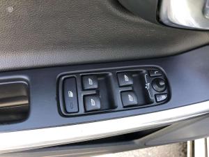 Balts Volvo V60 2015 Klaipėda, ar dzinēja tilpumu 2.40 L un nobraukumu 315 tūkst. km par 6750 €, foto 10 vietnē AUTOMOTO.COM.LV