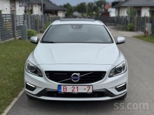 Белый Вольво B60 2016 в Елгава, объемом двигателя 2.40 л и пробегом 250 тыс. км за 11200 €, фото 11 на AUTOMOTO.COM.LV