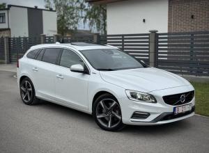 Balts Volvo V60 2016 Jelgava, ar dzinēja tilpumu 2.40 L un nobraukumu 250 tūkst. km par 11200 €, foto 7 vietnē AUTOMOTO.COM.LV