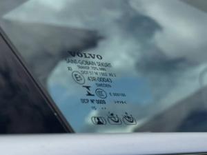 Balts Volvo V60 2016 Jelgava, ar dzinēja tilpumu 2.40 L un nobraukumu 250 tūkst. km par 11200 €, foto 32 vietnē AUTOMOTO.COM.LV