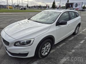 Белый Вольво B60 2016 в Рига, объемом двигателя 2.40 л и пробегом 248 тыс. км за 12800 €, фото 16 на AUTOMOTO.COM.LV