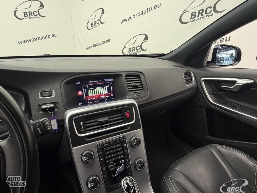 Белый Вольво B60 2017 в Авиженяй, объемом двигателя 2.00 л и пробегом 258 тыс. км за 7500 €, фото 26 на AUTOMOTO.COM.LV