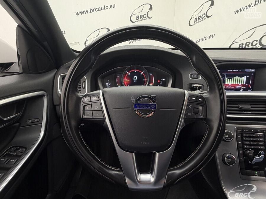 Белый Вольво B60 2017 в Авиженяй, объемом двигателя 2.00 л и пробегом 258 тыс. км за 7500 €, фото 27 на AUTOMOTO.COM.LV
