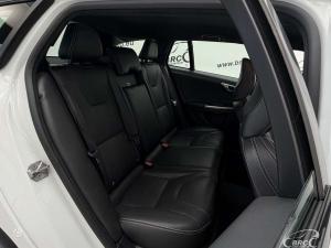 Balts Volvo V60 2017 Viļņa, ar dzinēja tilpumu 1.97 L un nobraukumu 258 tūkst. km par 7300 €, foto 13 vietnē AUTOMOTO.COM.LV